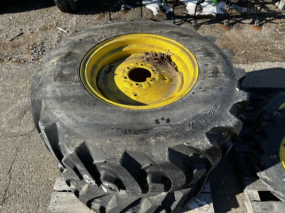 John Deere 3E R4 Tires | Tires & Tracks | MachineFinder