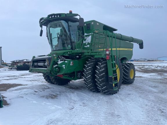 2018 John Deere S780 | Combines | MachineFinder