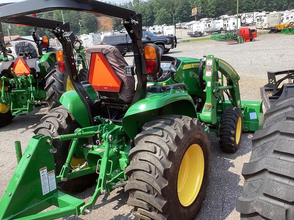 John-Deere-3033R-53006447