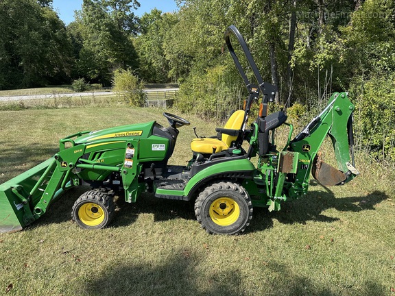 2019 John Deere 1025R TLB | Compact Utility Tractors | MachineFinder