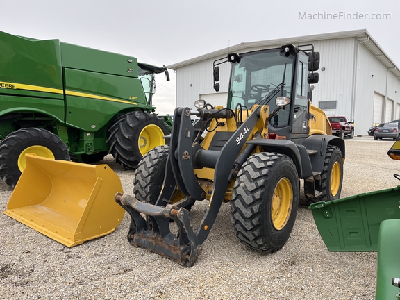 2019 John Deere 344L | Compact Loaders | MachineFinder