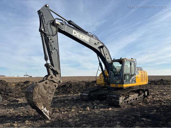 2021 John Deere 210G LC | Excavators | MachineFinder