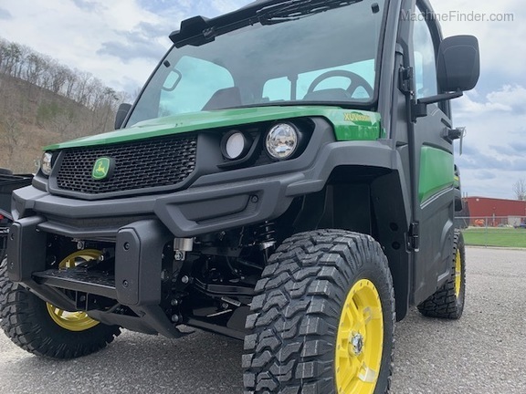2023 John Deere !!NEW!! XUV 835M HVAC | ATVs & Gators | MachineFinder