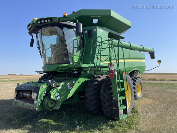 2015 John Deere S670 | Combines | MachineFinder