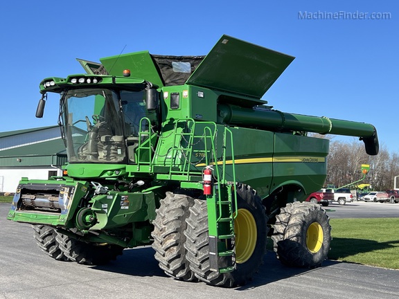 2018 John Deere S780 | Combines | MachineFinder