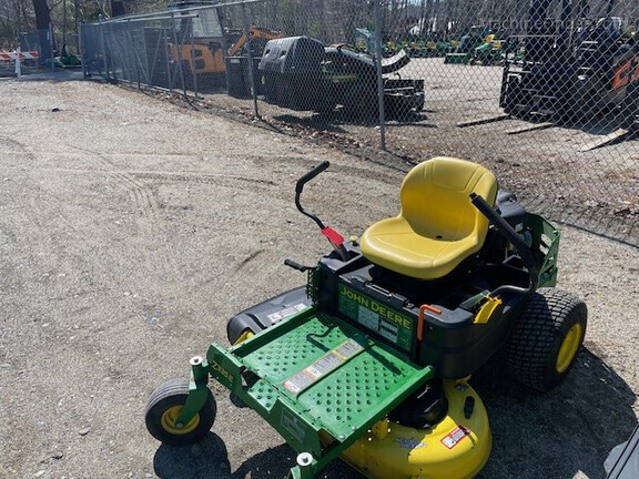 2022 John Deere Z335E | Zero-Turn Mowers | MachineFinder
