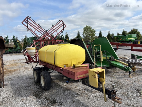 Precision 500 | Pull-Type Sprayers | MachineFinder