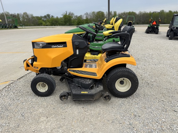 2017 Cub Cadet xt2 - Lawn & Garden Tractors - Decorah, IA
