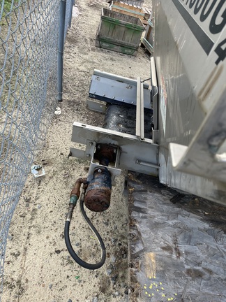 2020 New Leader L4000G4 - Dry Spinner Spreaders - Moultrie, GA