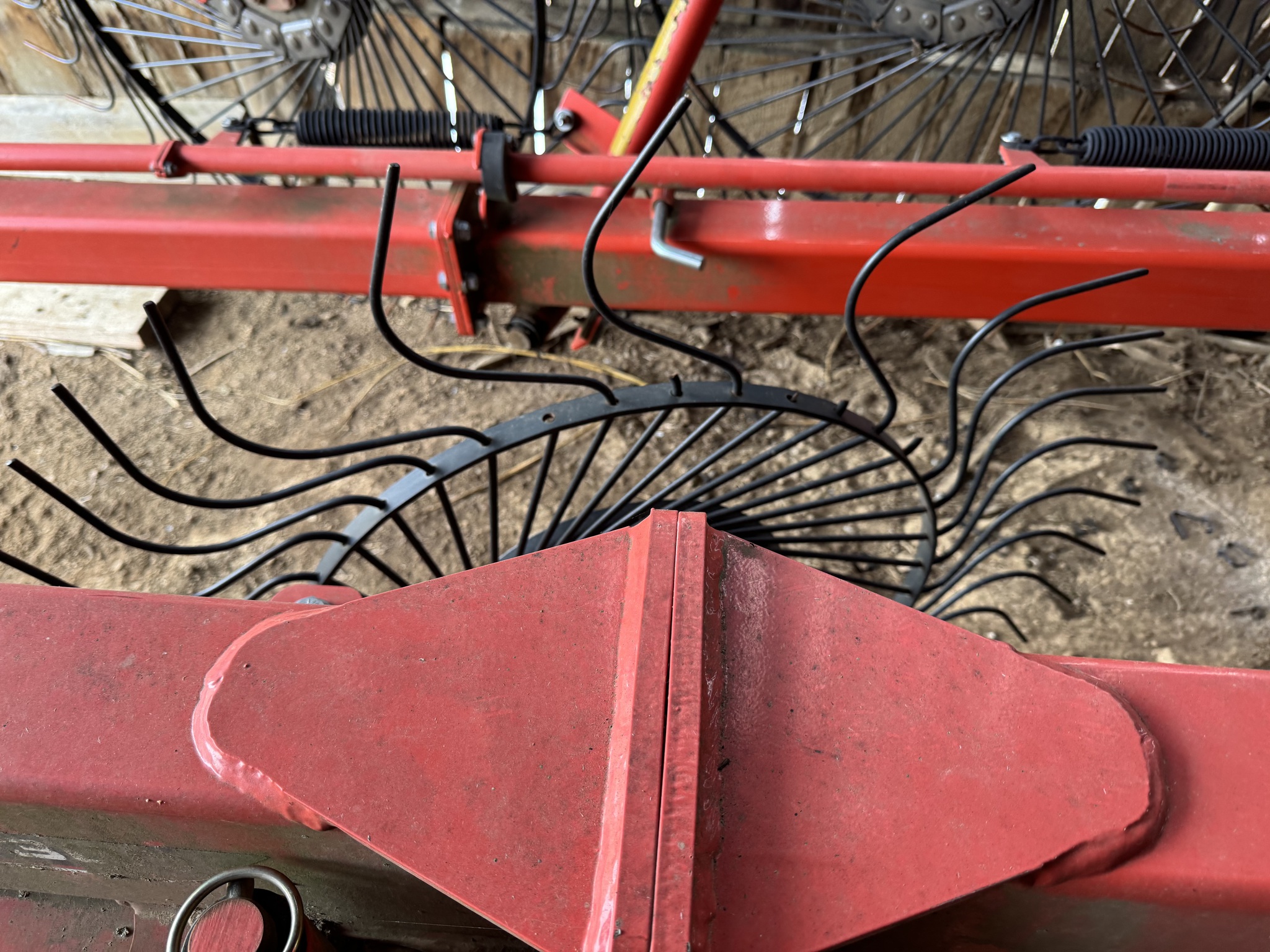 SR-312 - Meade Tractor