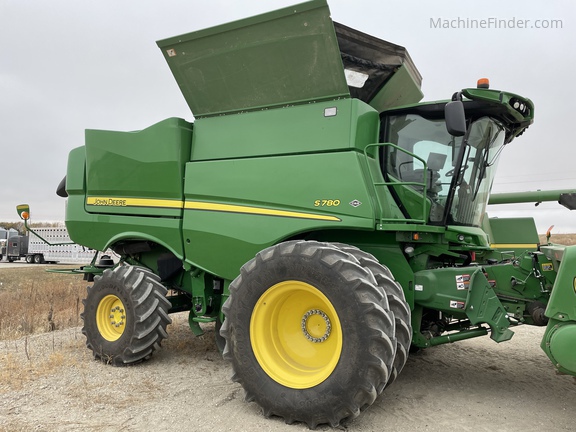 2020 John Deere S780 | Combines | MachineFinder