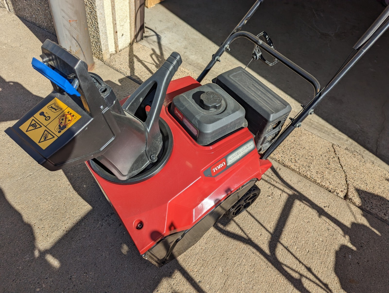 2022 Toro 821R-C 38755 - Minnesota Equipment