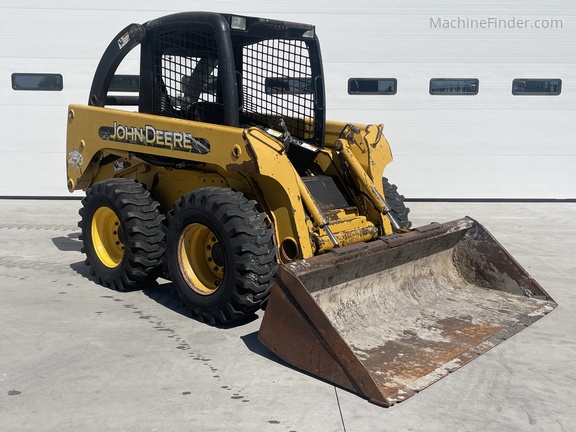 2002 John Deere 250 | Skid Steer Loaders | MachineFinder