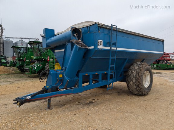 Kinze 800 | Grain Carts | MachineFinder