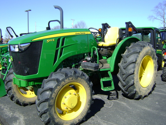 2015 John Deere 5100E - Utility Tractors - John Deere MachineFinder
