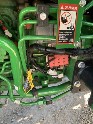 2019 John Deere 4066R