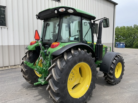 Equipment Details 2022 John Deere 5125M