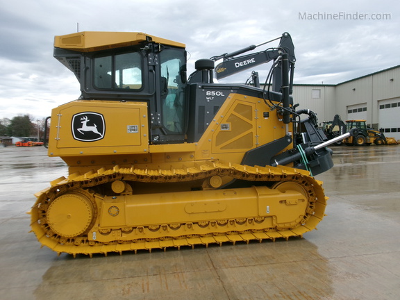 2024 John Deere 850L | Crawler Dozers | MachineFinder