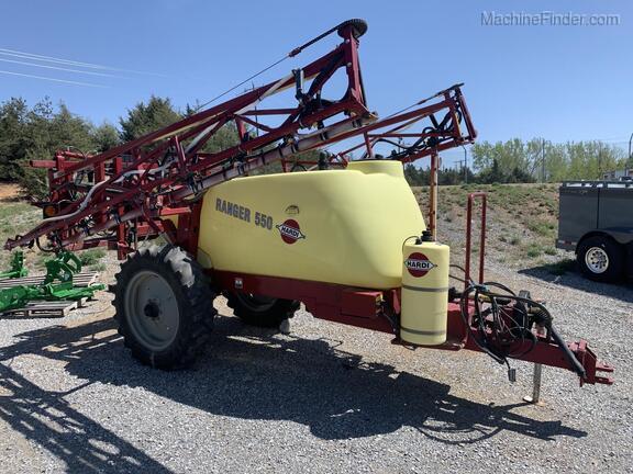Hardi Ranger 550 | Pull-Type Sprayers | MachineFinder